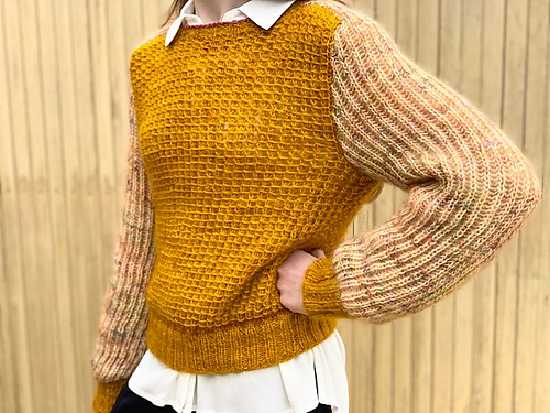 Ravelry: Arizona Sweater pattern by June Thomsen