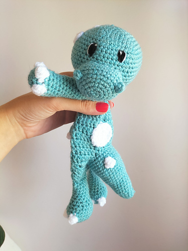 Ravelry: cuddle me dinosaur amigurumi pattern by Yarn over with Natasha Smuts