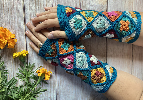 Ravelry: Rags to Riches (Granny Square Mitts) pattern by Brenda K. B ...