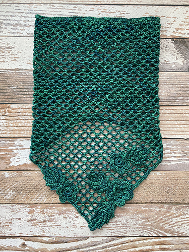 Ravelry: Irish-ish Lace Cowl pattern by Brenda K. B. Anderson