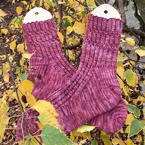 Ravelry: Sona pattern by Joanna Ignatius