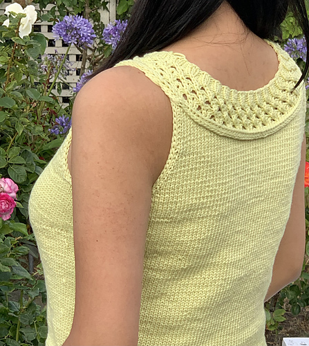 Ravelry: Big Chain Top pattern by Hinterm Stein