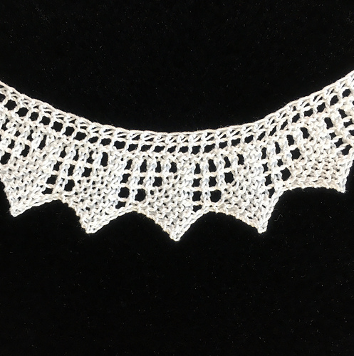 Ravelry: Windblown Diamond Edging pattern by Vicki Monthei