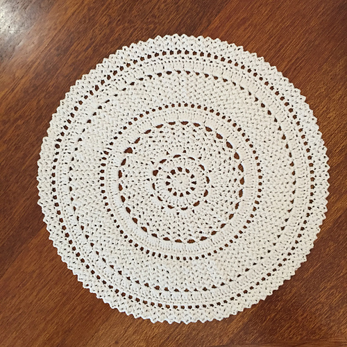 Ravelry: Doily Dishcloth Set pattern by Doni Speigle