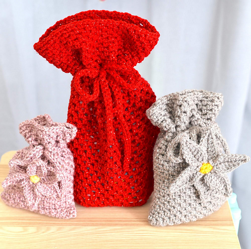 Ravelry: Holiday Gift Bags pattern by Maggie Haskell