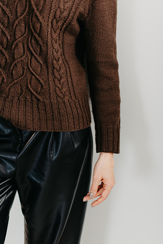 Ravelry: Nevaeh Sweater pattern by Zanete Knits