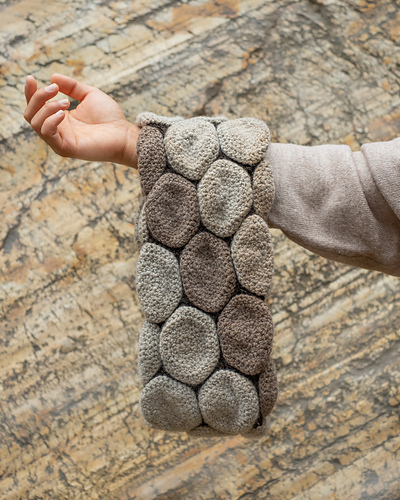Ravelry: Looped Cobblestones pattern by Zappa Johns