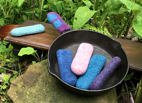 Ravelry: Felted Pan Handler pattern by zelda powell