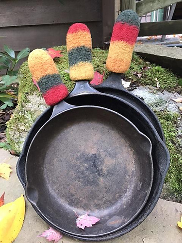 Ravelry: Felted Pan Handler pattern by zelda powell