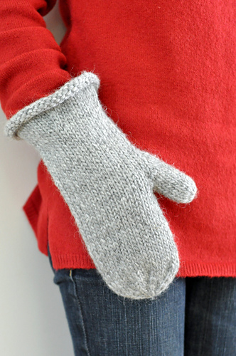 Ravelry: Drifty Mittens pattern by Mandy Powers