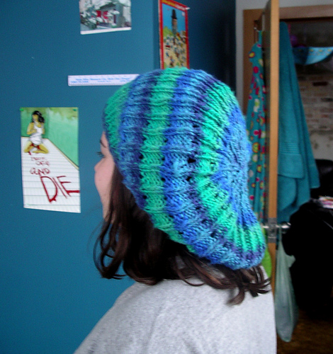 Ravelry: Eyelet ribbed dread tam pattern by Kerry Smart