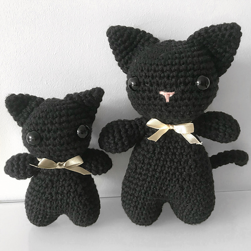 Ravelry: Shadow the Black Cat pattern by Zoe Bartley