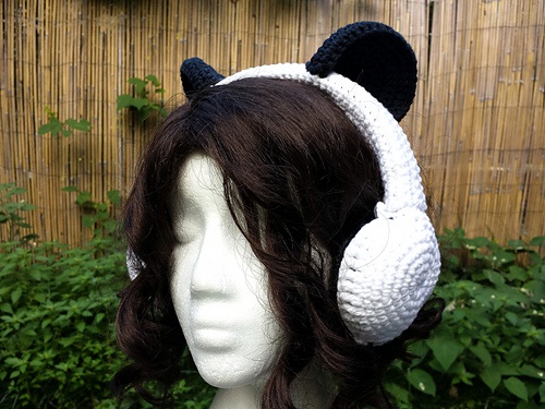 Ravelry: Panda Bear Ears Headphones Cover pattern by Stacy Pamela