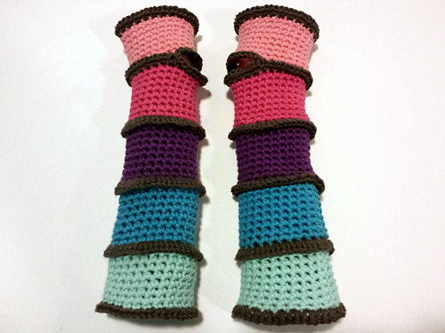 Ravelry: Segmented Mitts pattern by Stacy Pamela