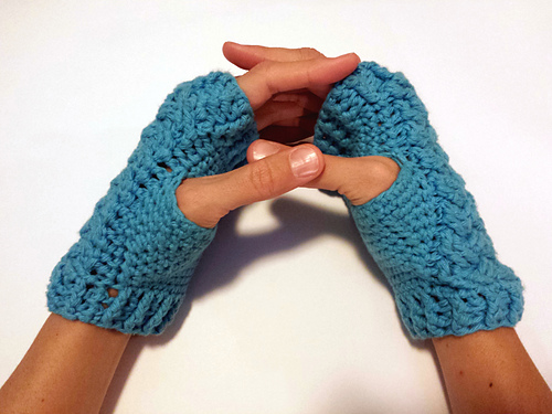 Ravelry: Braided Woven Cables Fingerless Mitts pattern by Stacy Pamela