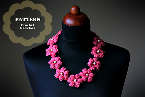 Ravelry: Crochet Flower Necklace pattern by zoom yummy