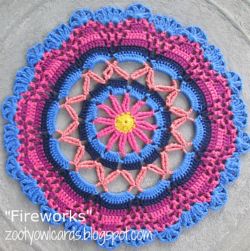 Ravelry: Fireworks Mandala pattern by zelna olivier