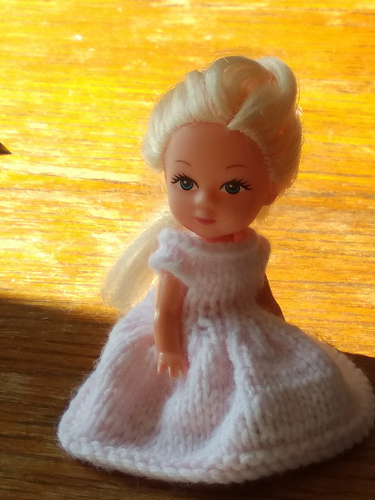 Ravelry: Jessica 4 inch Dolls Dress pattern by taffylass knits