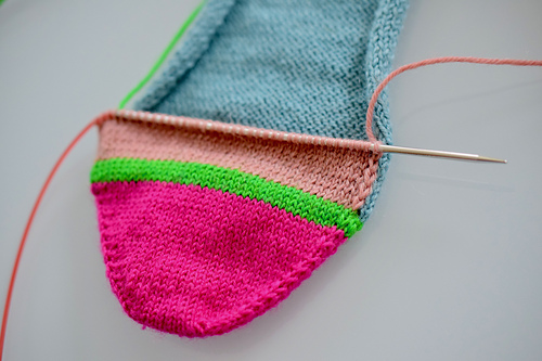 Ravelry: Valorie Socks pattern by Zsuzsanna Orthodoxou