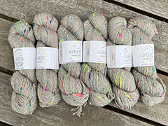 Ravelry: La Bien Aimée Corrie Confetti